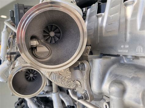 Pics Of The New Hurricane Twin Turbo I 6 Engine Live At Stellpower
