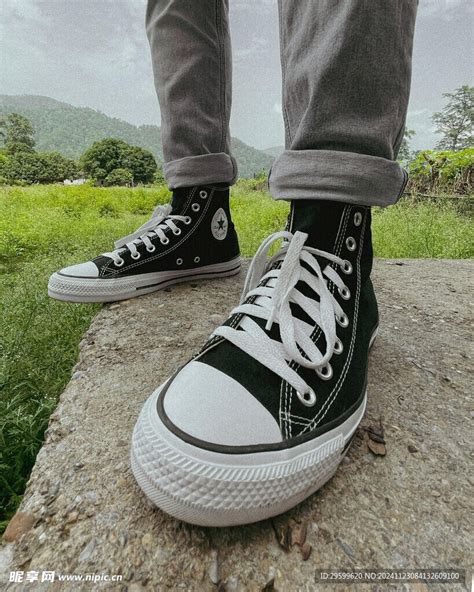 帆布鞋 摄影图 生活素材 生活百科 摄影图库 昵图网