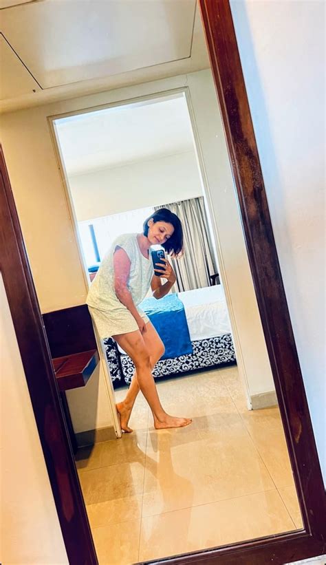 Neetha Pillai 🤤 R Malluhorny