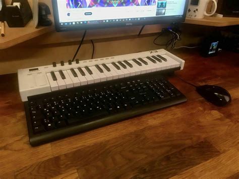 Free 3d File Stand For An Midiplus Keyboard Daw ・3d Printable Object To Download・cults