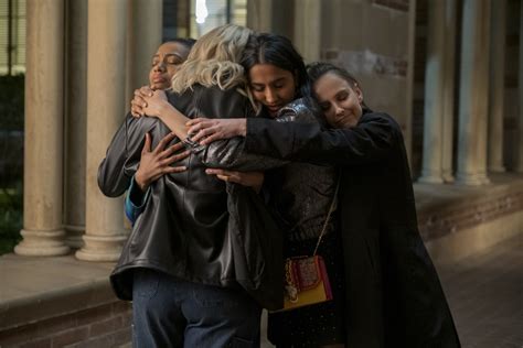 Reneé Rapp Plays Coy About Sex Lives Of College Girls Exit