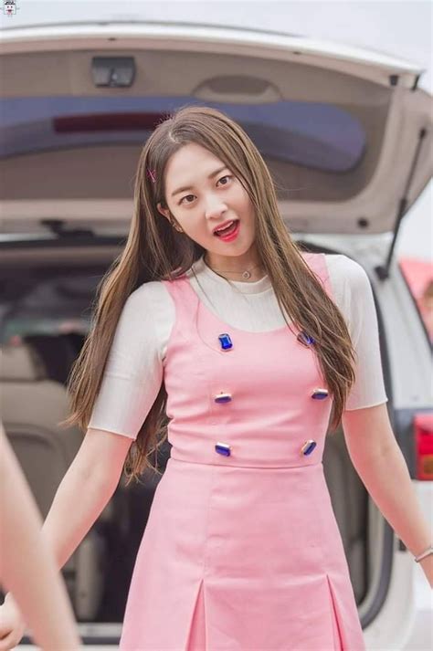 「momoland Taeha」おしゃれまとめの人気アイデア｜pinterest｜이 가