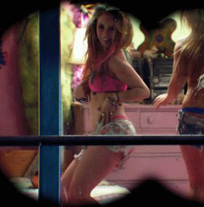 Juno Temple Areanon