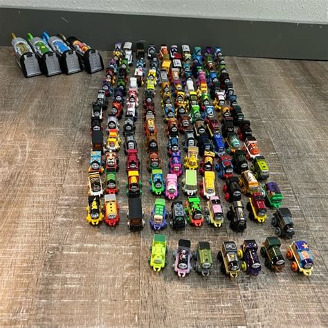 Thomas And Friends Toys Thomas Mini Bundle Large Lot 2 Launchers