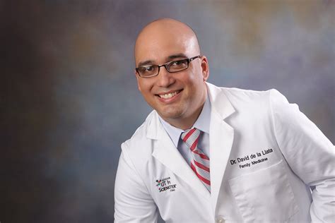 David De La Llata Md Su Clinica