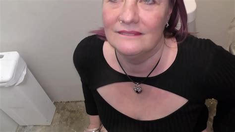 Nz Trashy Bitrch Fucked In Public Followed By Pissed On In Public