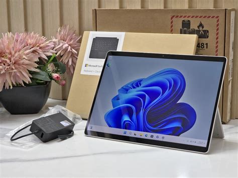 Microsoft Surface Pro 9 I7 12th Gen Vpro 32gb Ram 1tb Ssd 28k