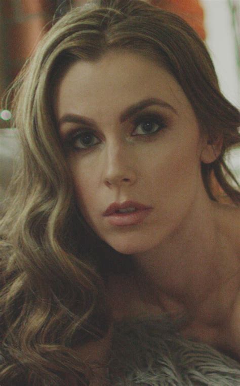 Whitney Westgate Jeshbyjesh