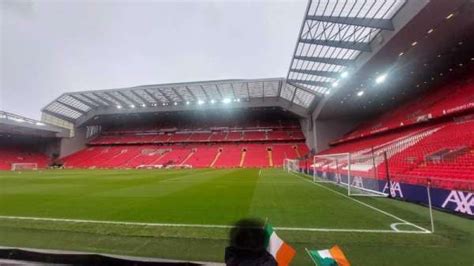 Soccer Photos At Anfield