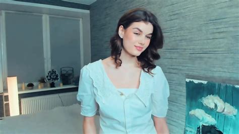 Skinny Milf Is Very Hot Eporner