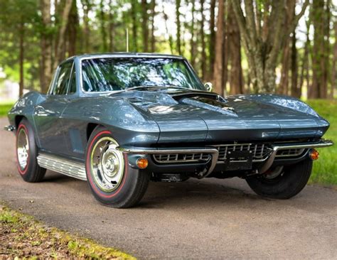 Dodge Viper Information On Collecting Cars Legendary Collector Cars