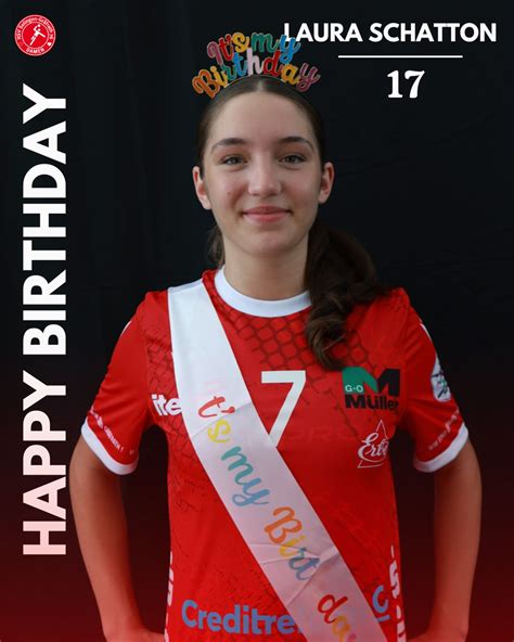 Hsv Laura Hat Geburtstag 🎂 Unsere Nummer 7 Wird Heute 17 Jahre Alt 🥳