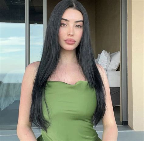 Biodata Dan Profil Thewizardliz Youtuber Idola Cewek Gen Z