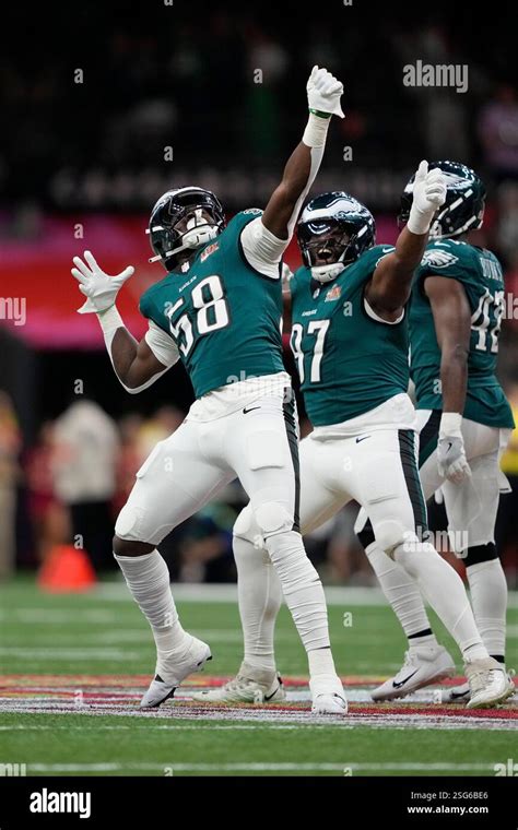 Philadelphia Eagles Linebacker Jalyx Hunt 58 And Defensive Tackle