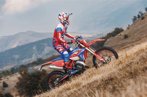 Motorrad Vergleich Beta Rr 125 2t Racing 2023 Vs Husqvarna Te 125 2025