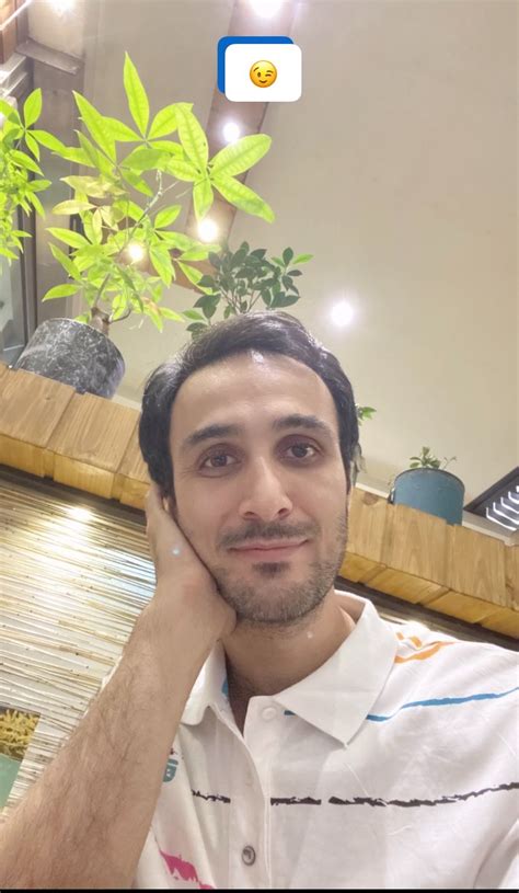 Mostafa Salimi On Linkedin این منم 😉 هر چه به افراد و اشیا وابستگی