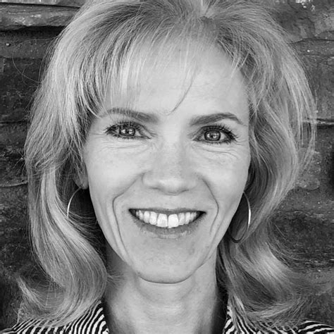 Laura Binder Medical Sales College