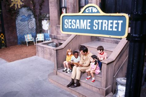 The Surprising Thing Sesame Streets Creators Hated About The Show