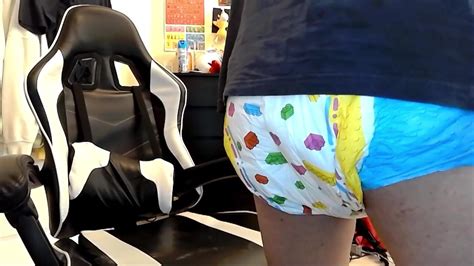 Filling Bricks Diaper