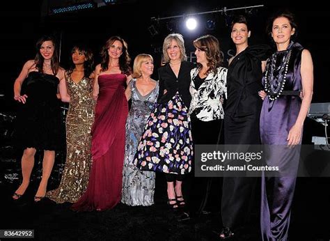 Linda Keaton Photos And Premium High Res Pictures Getty Images