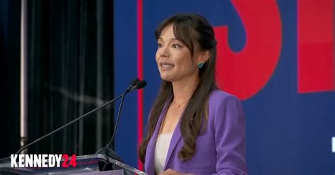 변호사→‘웰니스 전문가로 변신39세 정치 신인 니콜 섀너핸 지금 이 사람