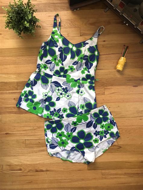 Vintage 1960s Two Piece Tankink Floral Swimsuit Small Med Etsy