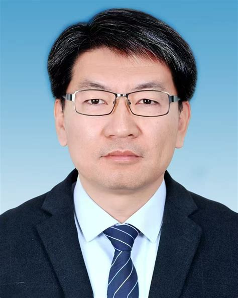 济南市历下区人民政府 张晓刚 张晓刚