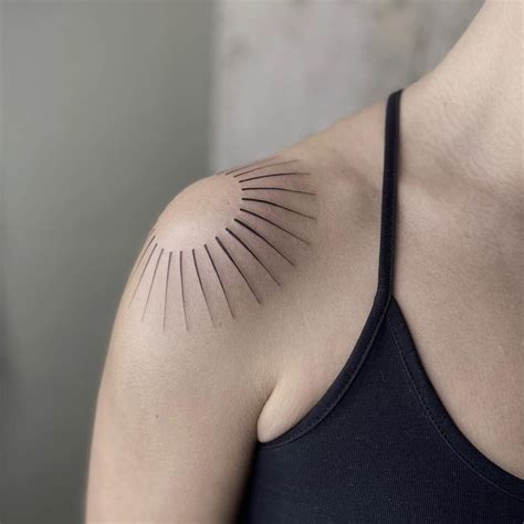 Nixittattoo Berlin Neukölln On Instagram Shoulder Sun Berlin