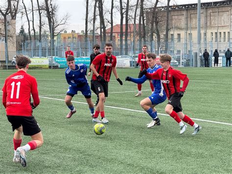 Tipos Iii Liga Žolík Si Vytiahol Majstra Sveta Dolník Kedysi Malackám Ukradol Postup Dnes