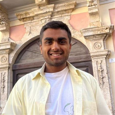 Rohit Vaish Cfa On Linkedin 💡founder Spotlight Rohit And Saturn — Embarc