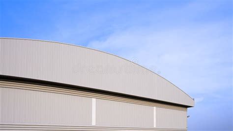 Warehouse Factory Industrial Building With Dome Roof And Louver Ventilation On Aluminum