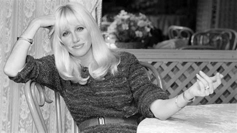 Muere A Los 76 Años Suzanne Somers Actriz De Threes Company Cnn