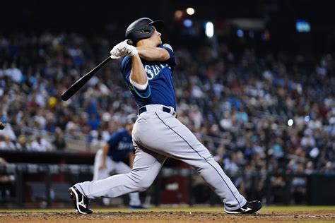 Kyle Seager Hits Pair Of Three Run Homers As Mariners Hold Off