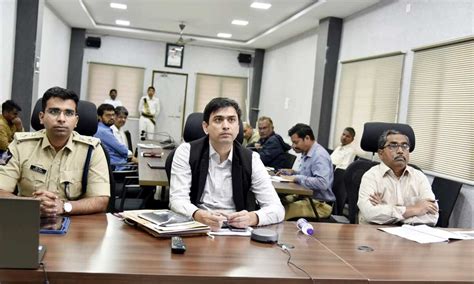 The Next 24 Hours Are Critical Alluri District Collector Sumit Kumar Alerted Officials