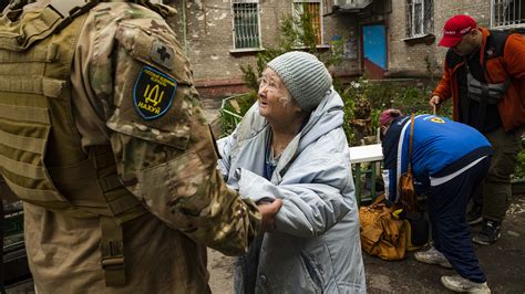 An Inside View Of Wartime Ukraine Mother Jones