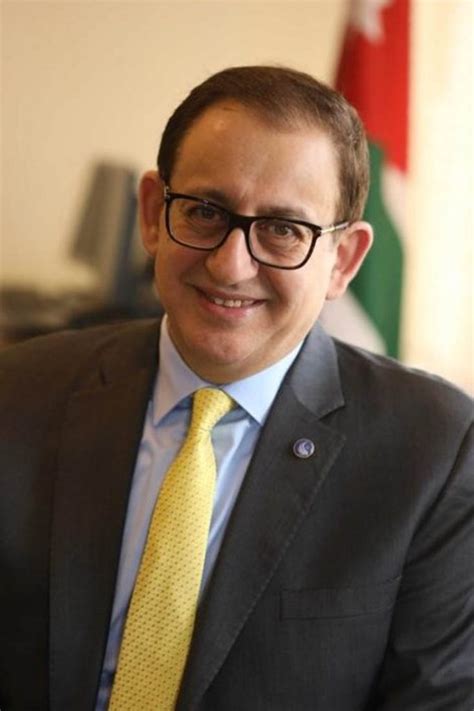 إحالة مستو والعموش إلى التقاعد والفرجات رئيسًا لمفوضي الطيران المدني