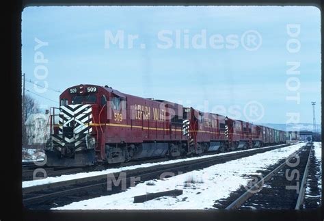 Original Slide Lv Lehigh Valley U23b 509 And 3 More U23bs Action Sayre Pa 1975 1935740035
