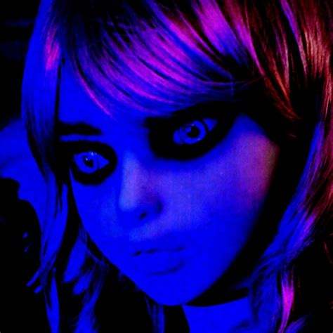 Cnd Tnxts Profile Vids Pics And More Manyvids Manyvids