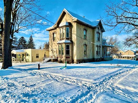 311 And 313 E Higham St Saint Johns Mi 48879 Zillow