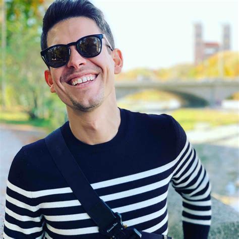 Julian Michael Gassner Store Manager Christian Dior Couture Xing