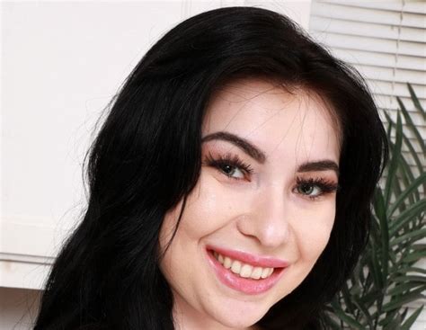 Aliza Haze Biographywiki Age Height Career Photos And More