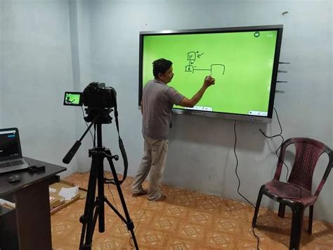 Online Class Studio Setup Digital Board For Teaching At ₹ 300000set In