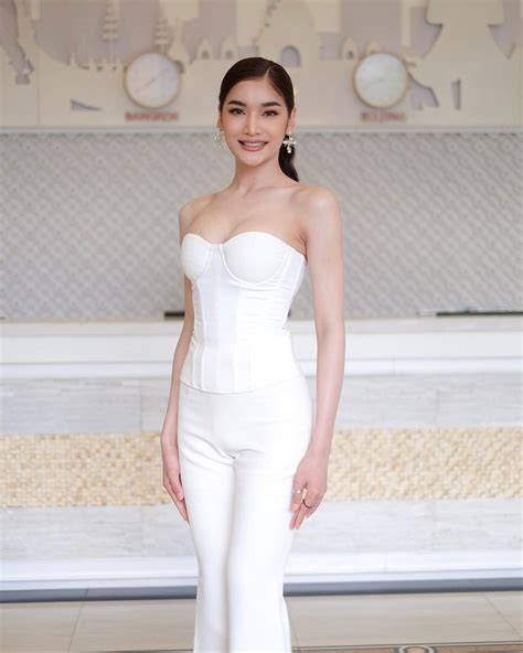 Thanyada Kunpaipuen Most Beautiful Thai Trans Woman In White