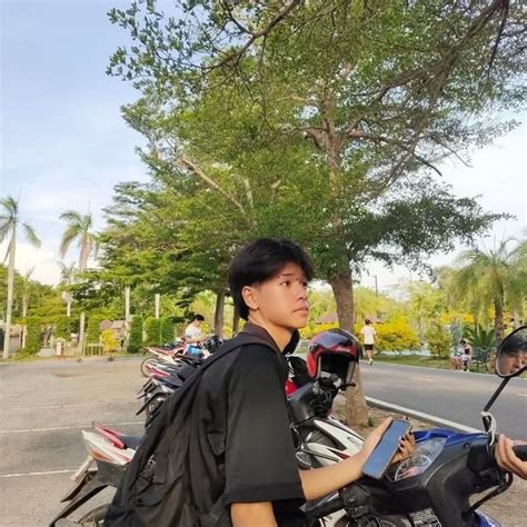 👶🏿 Chwp On Threads