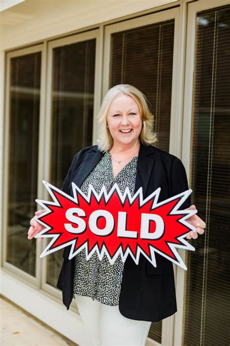 Suzanne Foster On Linkedin How For Sale By Owners Can Profit More With A Real Estate Agent