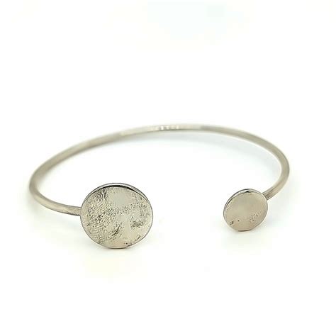 Disc Style Cuff Bangle Newcore