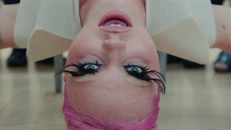 ‎video Musical De “sexonthebeat” De AdÉla En Apple Music