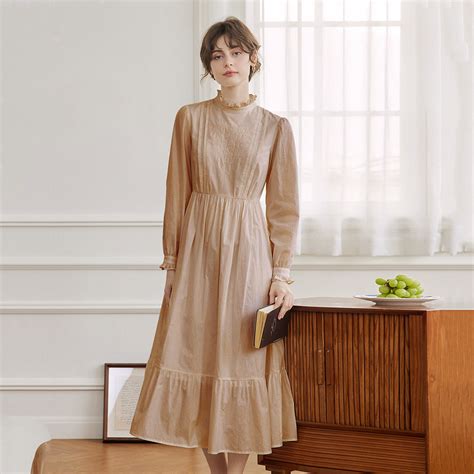 Aurelia Retro Long Sleeve Khaki Dress