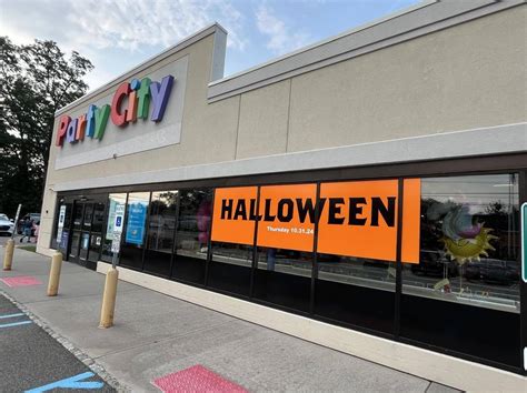 News Party City Plots Halloween Comeback Against Rival Spirit Halloween