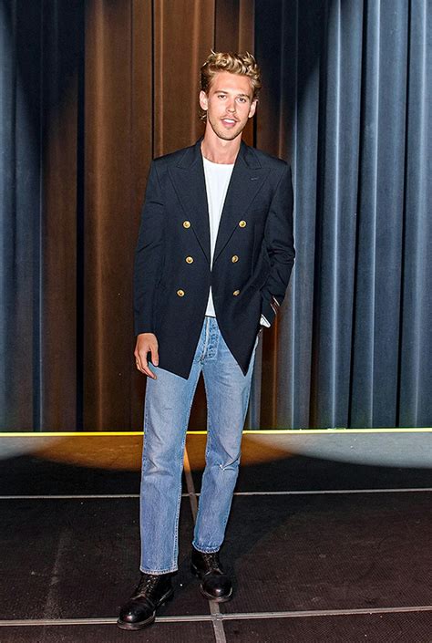 Austin Butlers Lived In Style Choices Are The Simplest Additions To